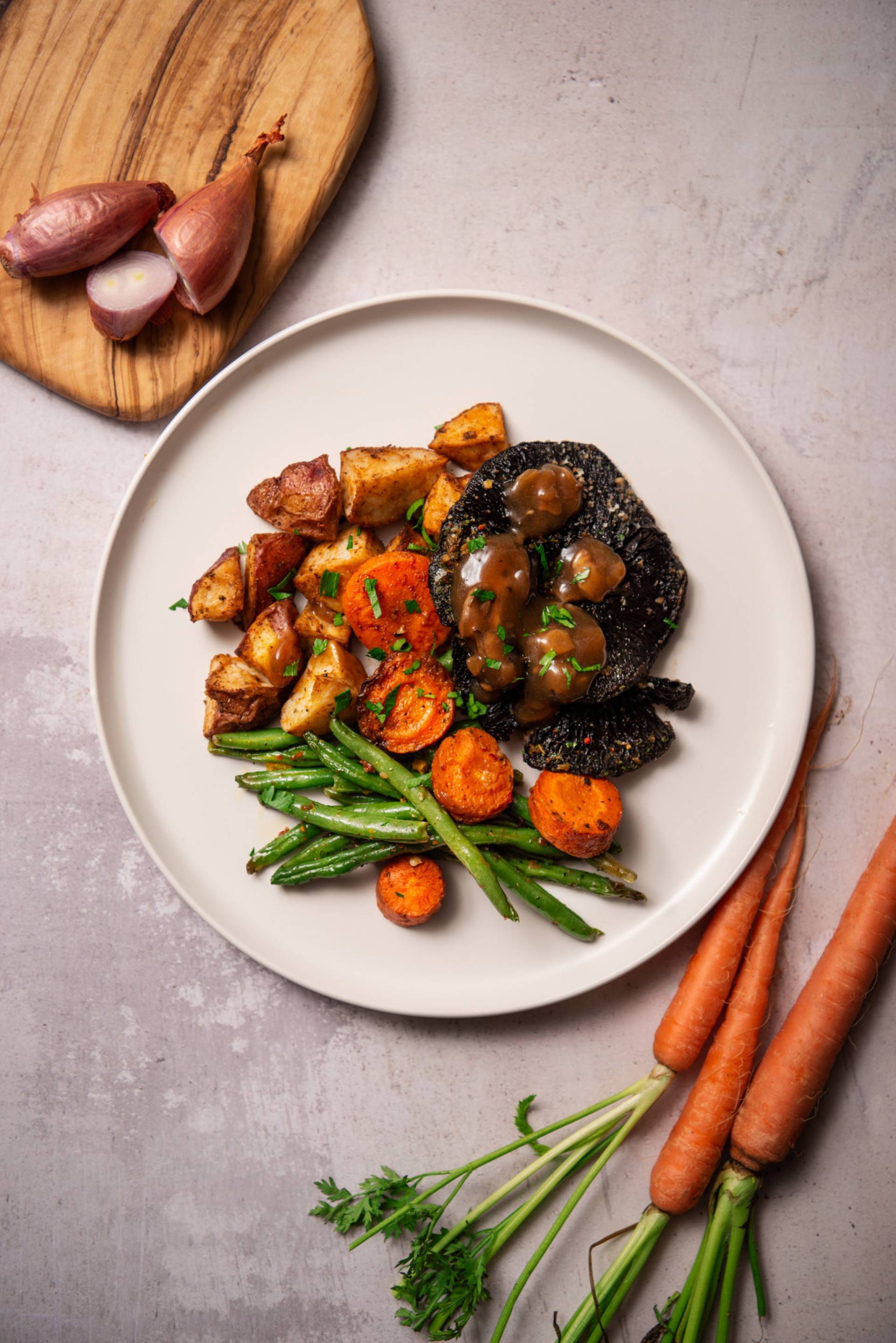 Grilled Portobello with Crispy Shallots (MEAT FREE) - Clean Plates Detroit